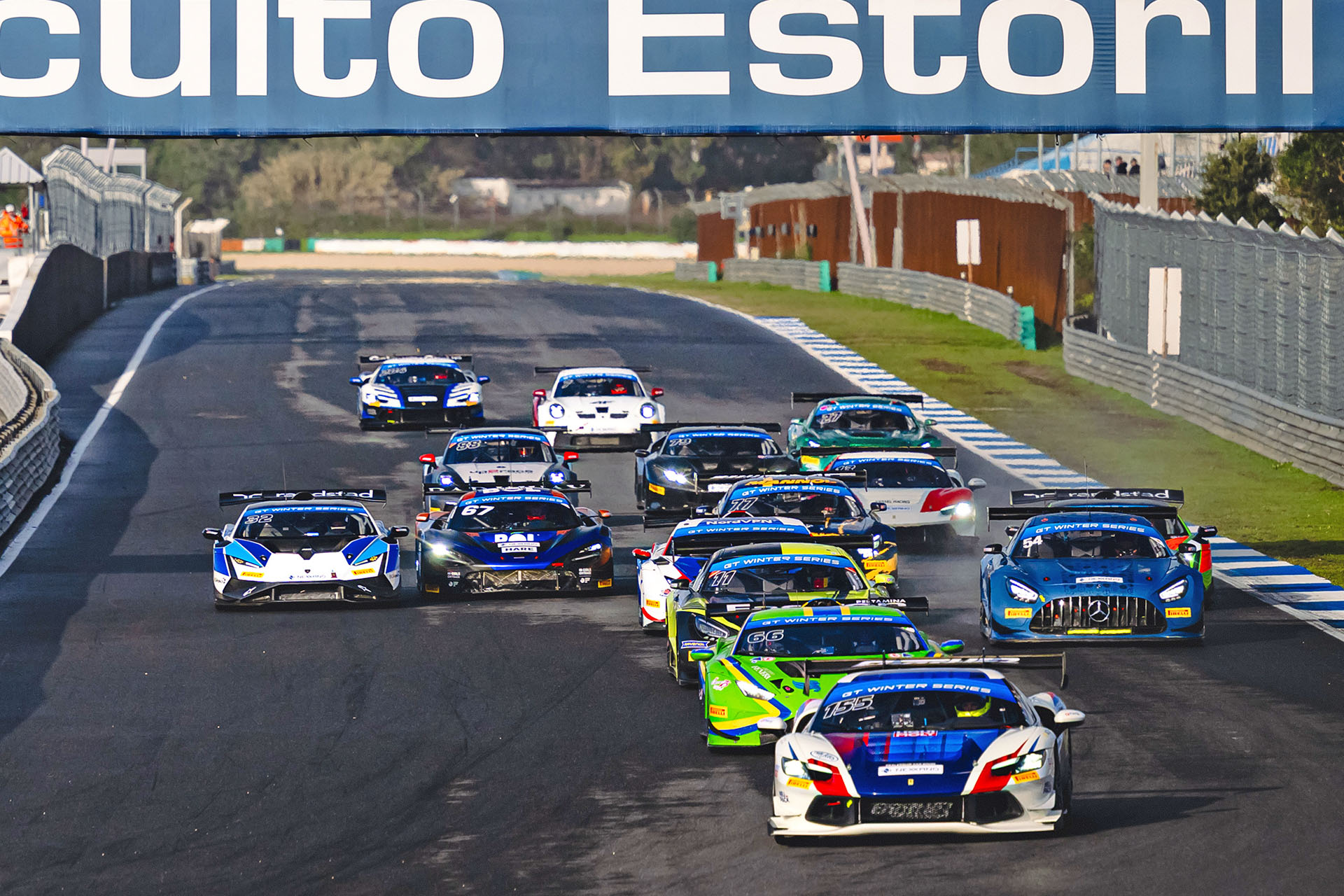 GT Winter Series: Three manufacturers claim victories at Estoril ...