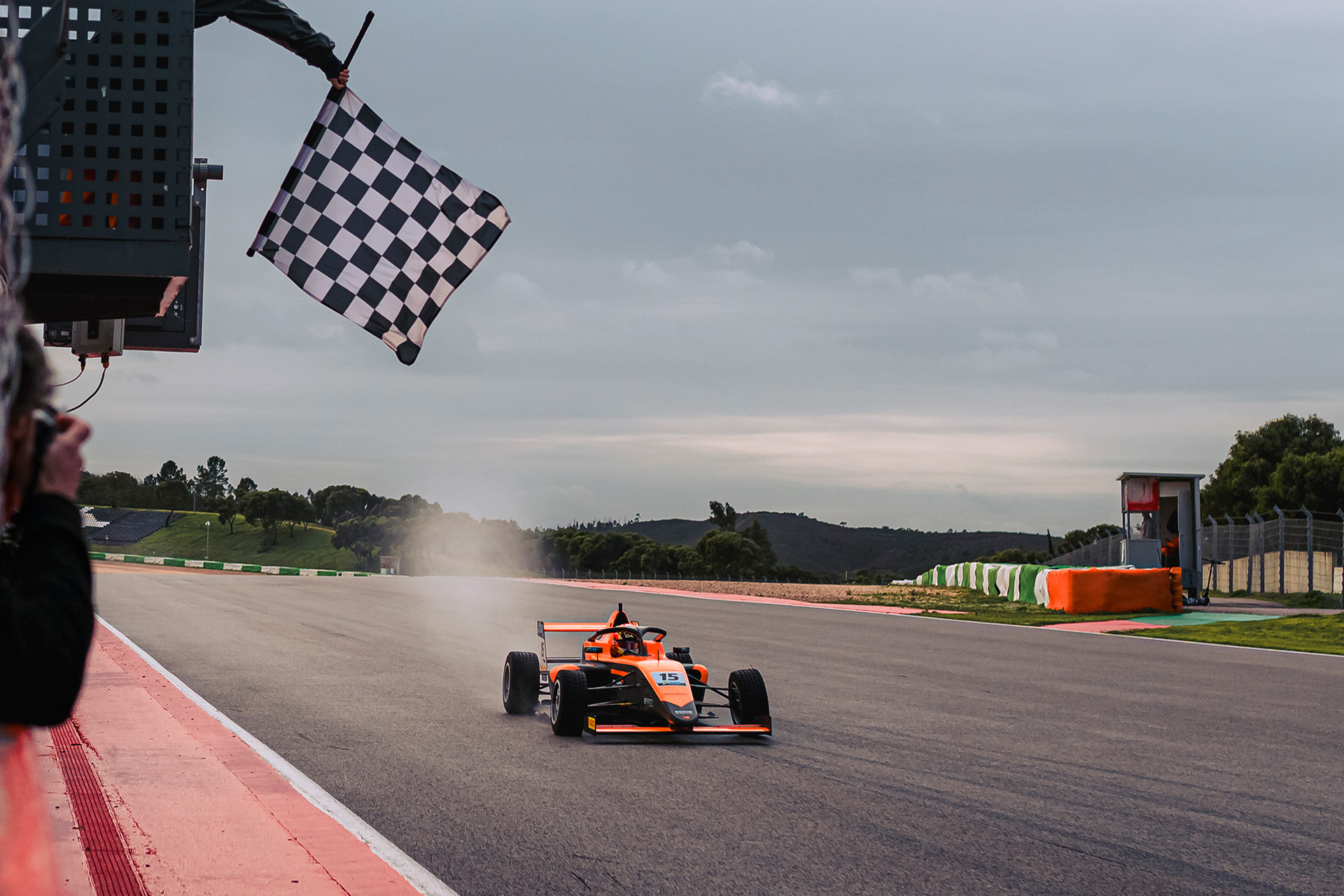 Van Langendonck builds Formula Winter Series points advantage at ...